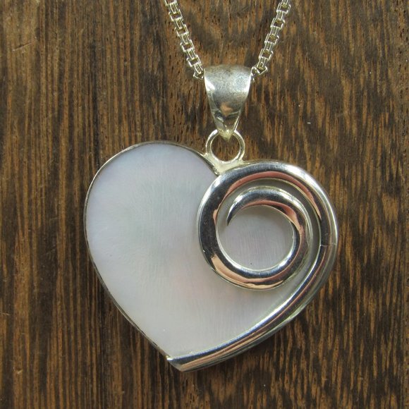 Jewelry | 18 Sterling Silver Rustic Large White Shell Heart Necklace ...